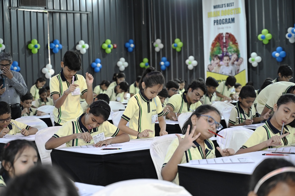 Over 1200 children from Ahmedabad took part in the national-level Aloha ...